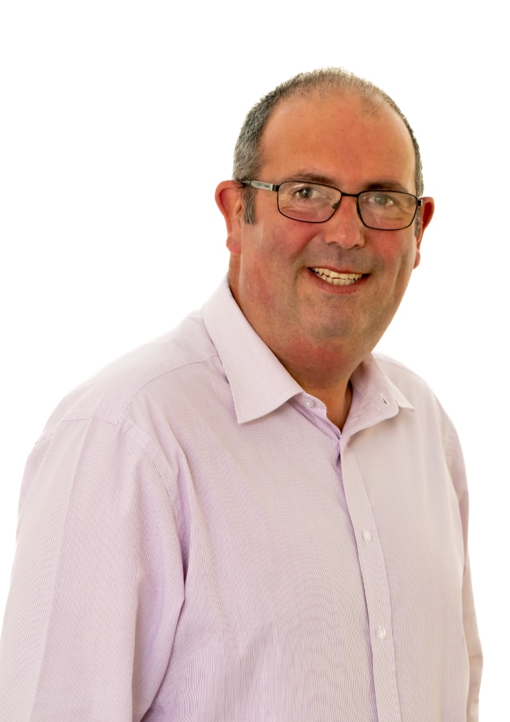 Meet the Team - Ledwood